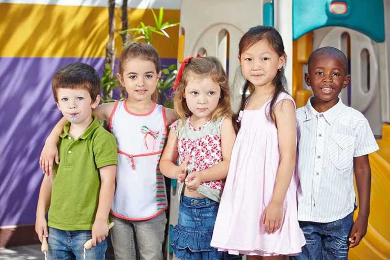 106 Kids! Billionaire’s Unbelievable Legacy Plan | Republican News