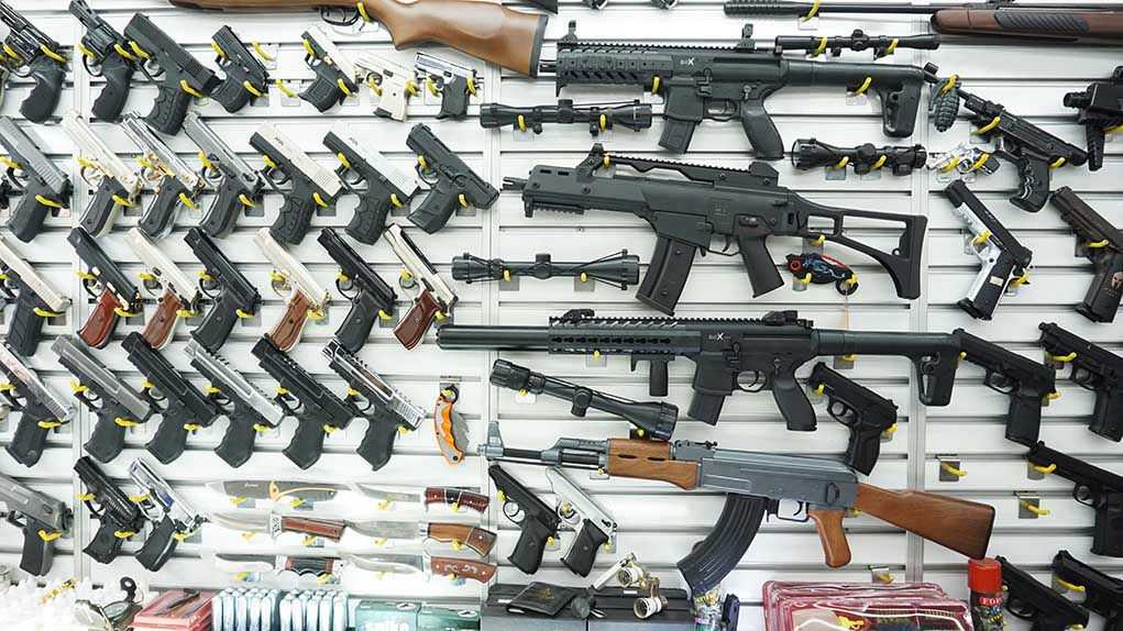 Gun Store Owners Slammed With New Regulations | Republican News